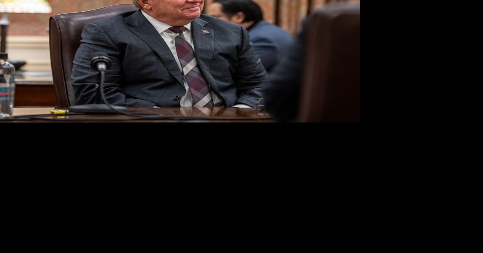 Texas A&M approves Mark Welsh as university's permanent president