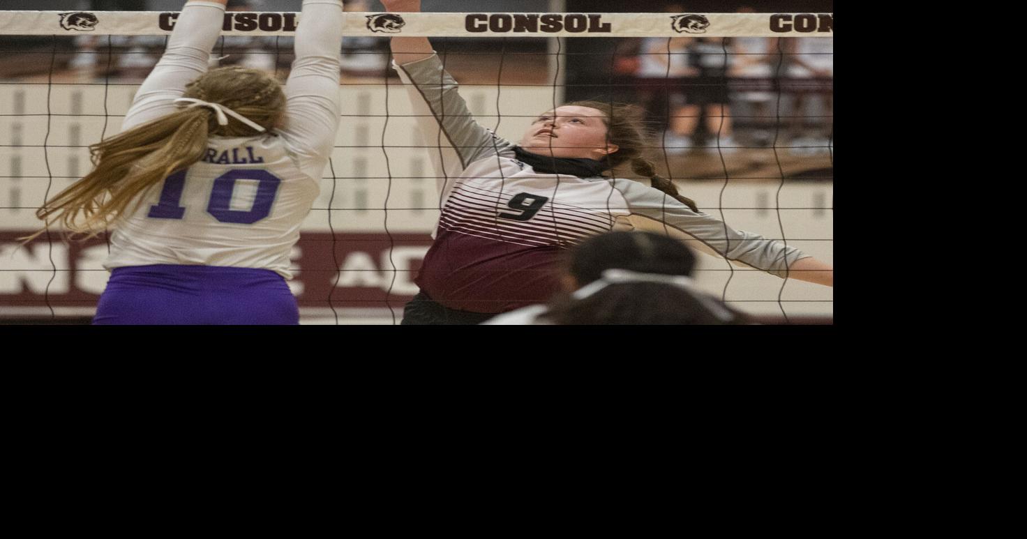 Iola volleyball team excited for return to state championship match