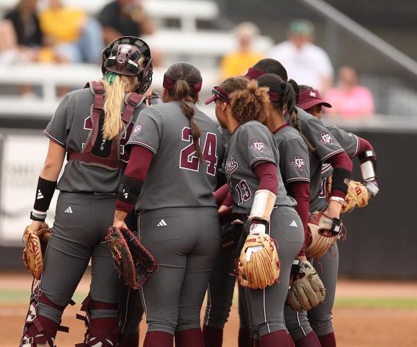 Texas A&M softball team's 14-game winning streak ends