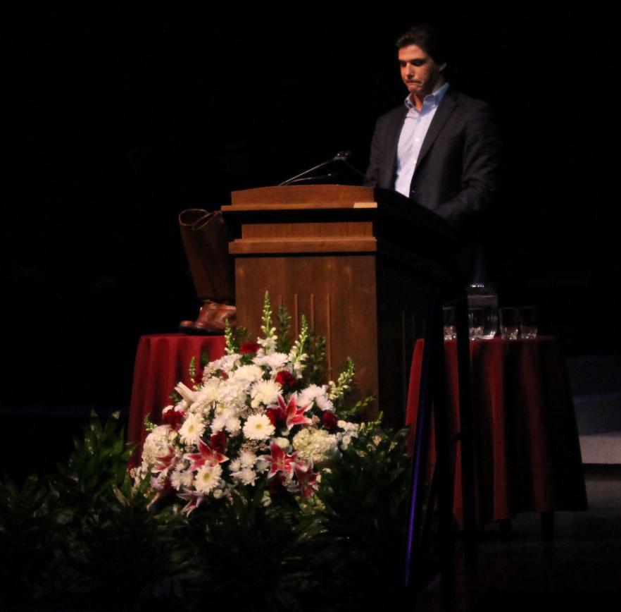 Hundreds of Aggies turn out to pay respects to longtime Texas A&M ...