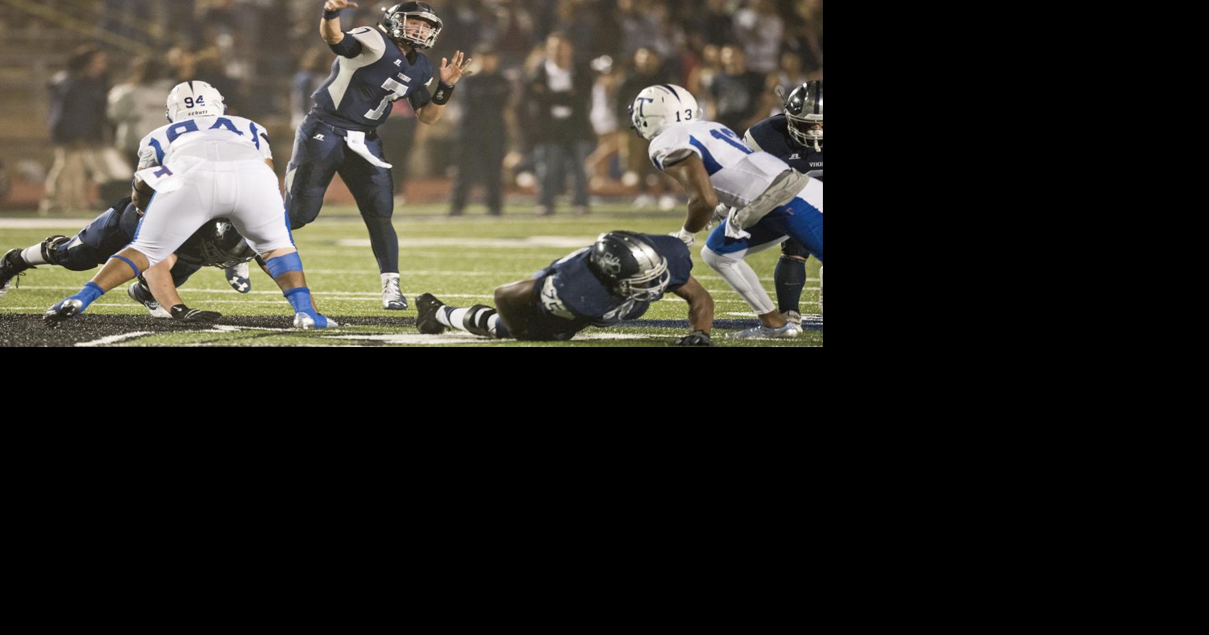 Bryan faces tradition-rich Ennis in bi-district round