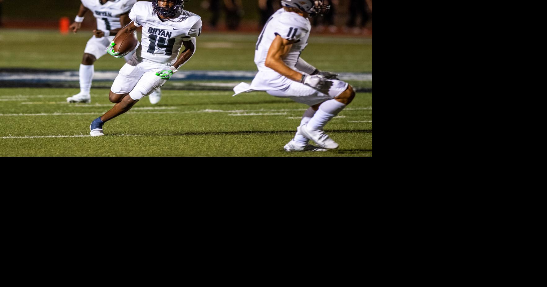 Gooden, Lewis lead Bryan to 67-21 victory over Waller in Tullos' first game