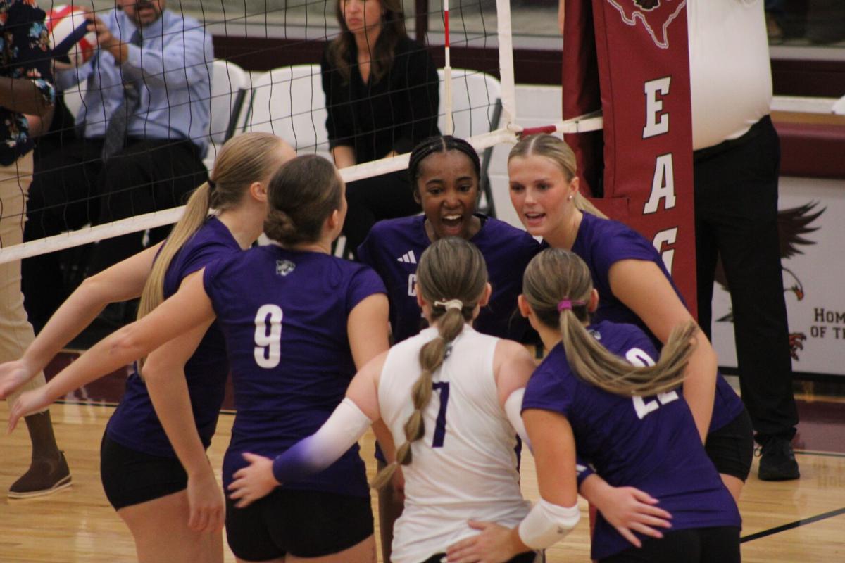 College Station volleyball sweeps Pflugerville Hendrickson
