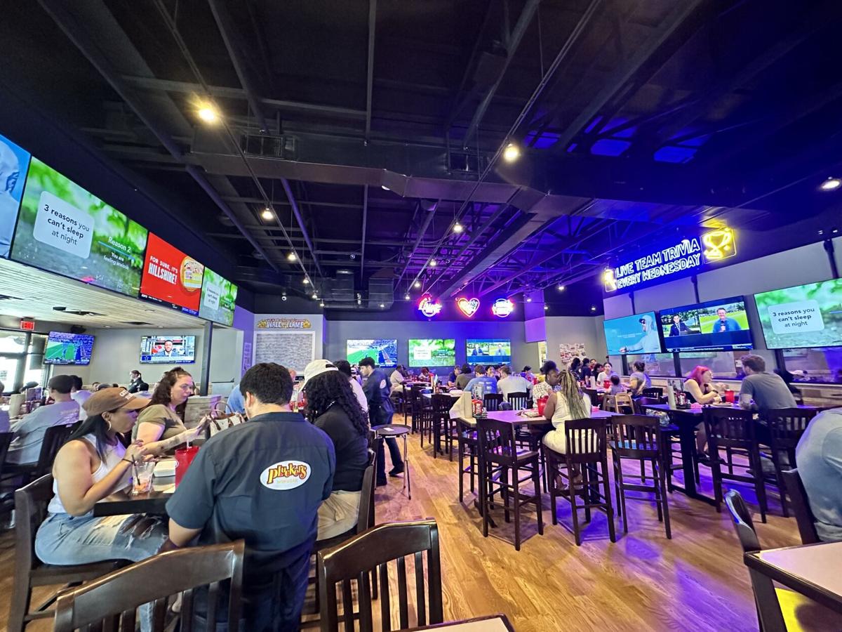 Pluckers to open College Station location Monday