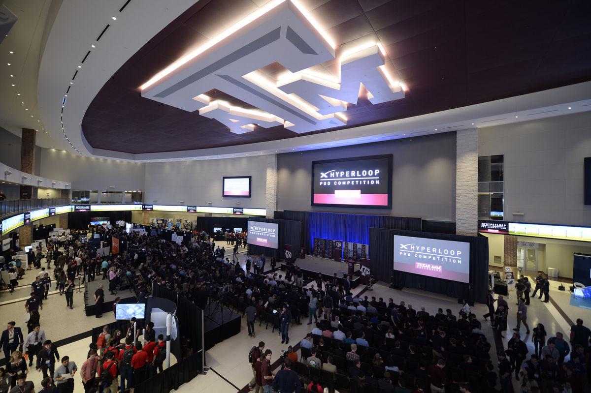 MIT takes top honors at Hyperloop competition