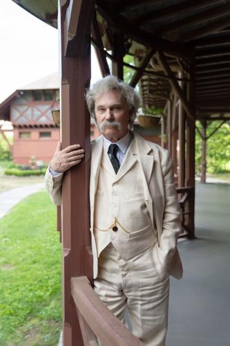 Richard Thomas brings Mark Twain to Brazos Valley