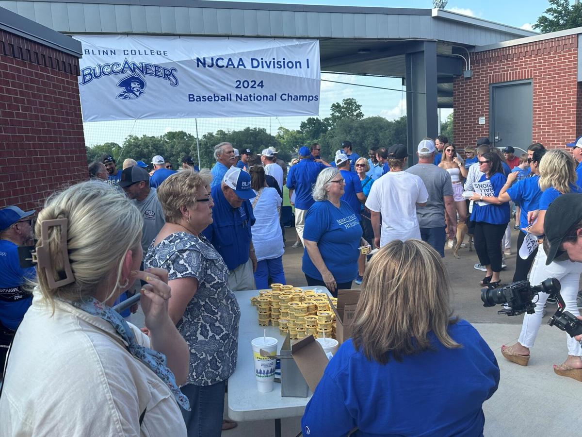Blinn, Brenham celebrate first baseball national title