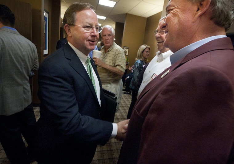Rep. Bill Flores to focus on economy at town hall meeting