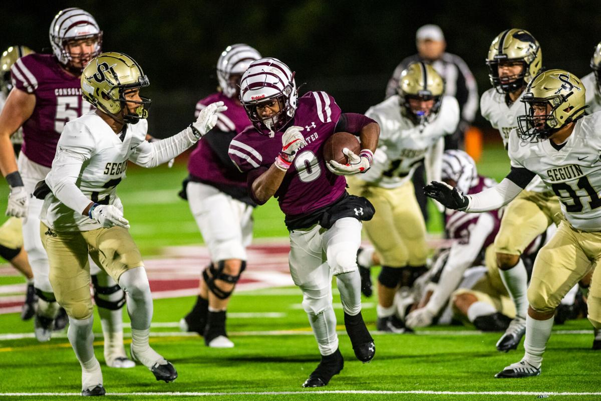 A&M Consolidated's Keshun Thomas embracing new position at slot receiver