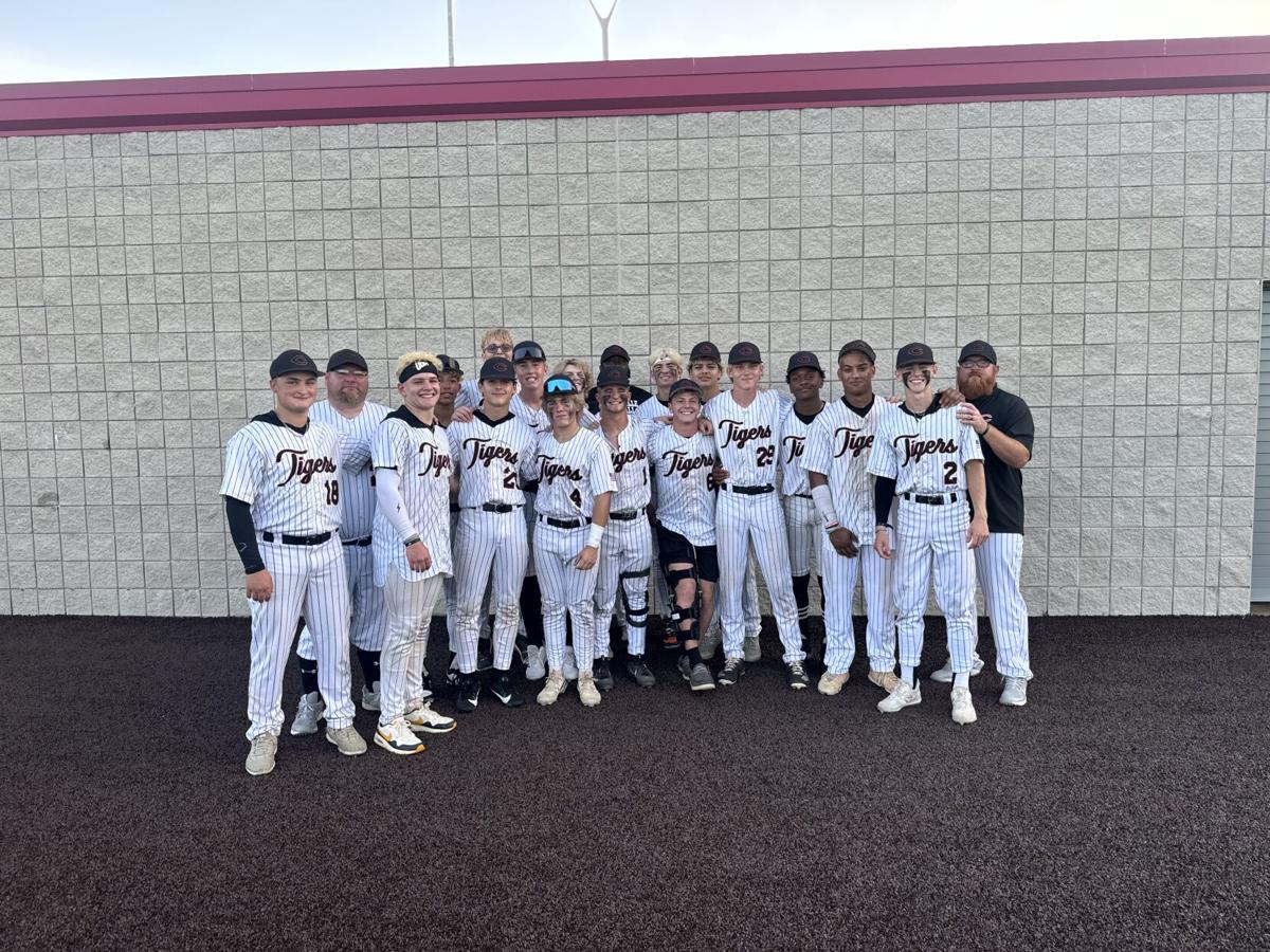 Centerville meets Collinsville in baseball state semifinals