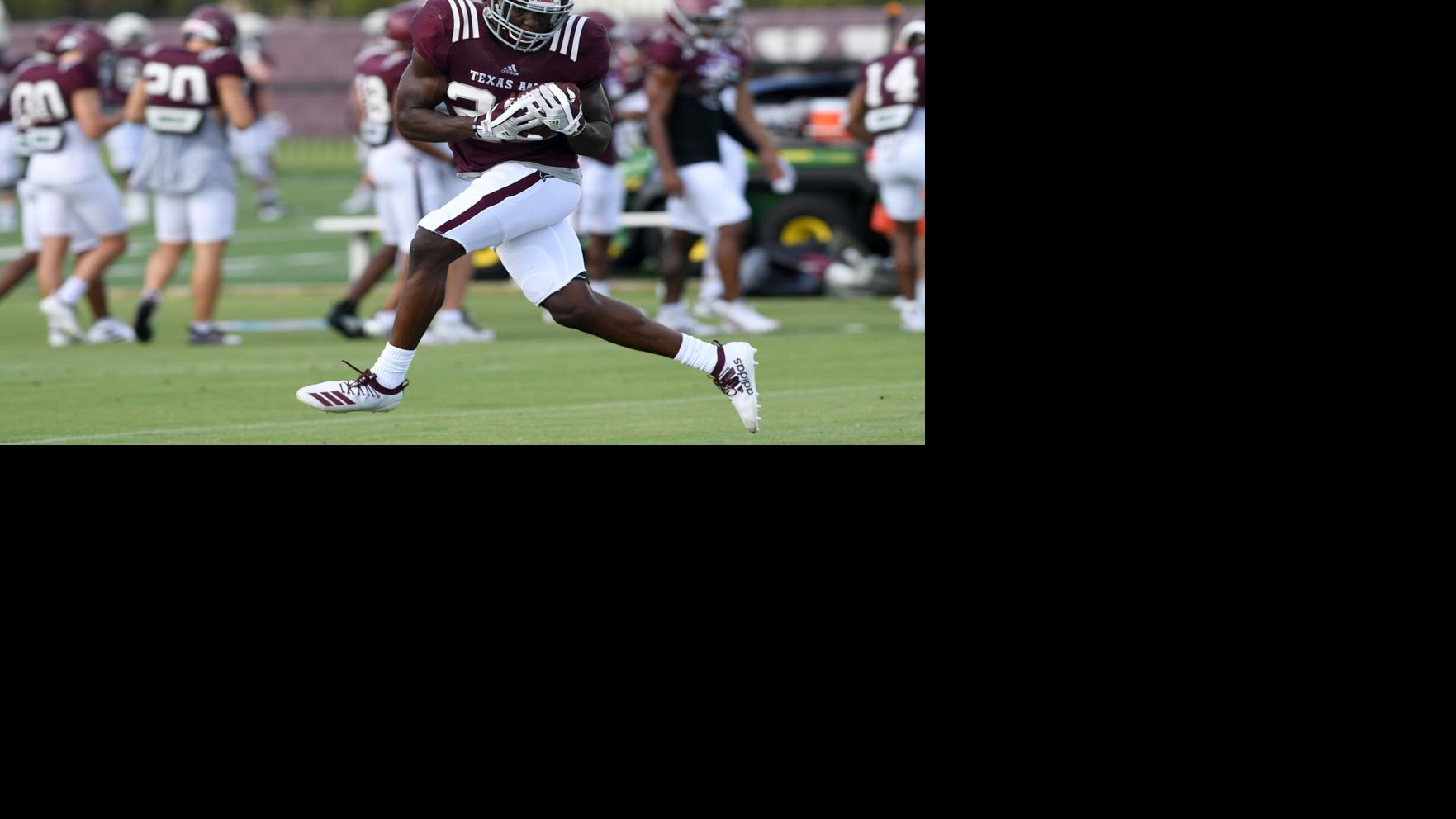 Gallery: Aggie Football Practice | Gallery | theeagle.com