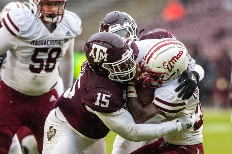 Pop quiz with Texas A&M defensive lineman Albert Regis