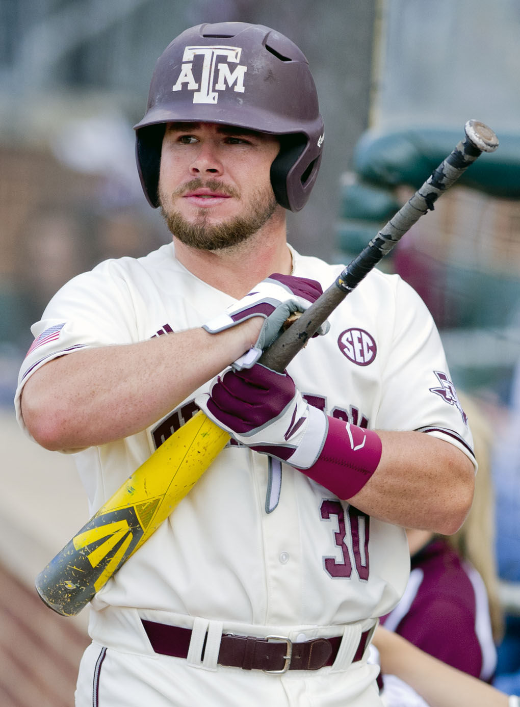 No. 1 Texas A&M baseball team takes opener against Mississippi St ...