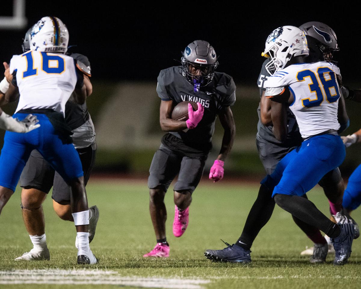 Bryan's Titus Runnels takes inspiration from Lions RB Gibbs