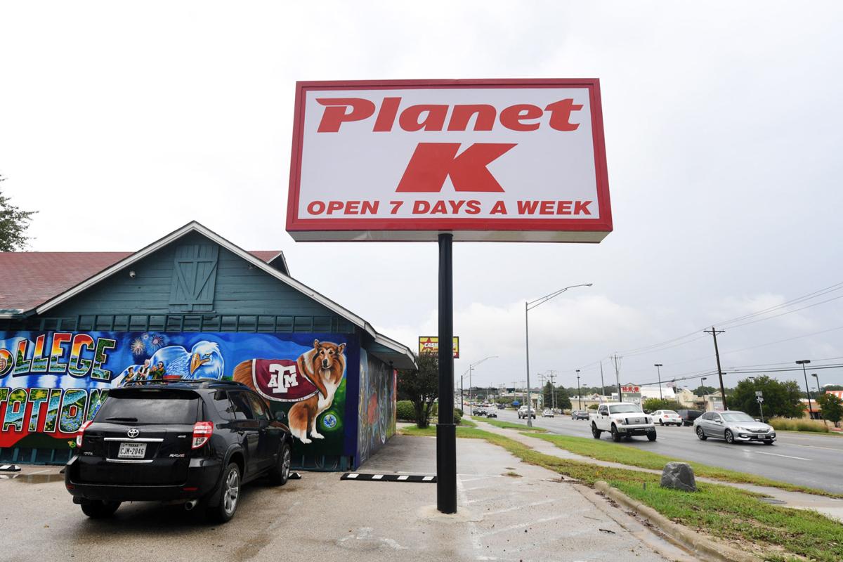 UPDATE: City of Bryan, Planet K reach settlement; business to remove sign