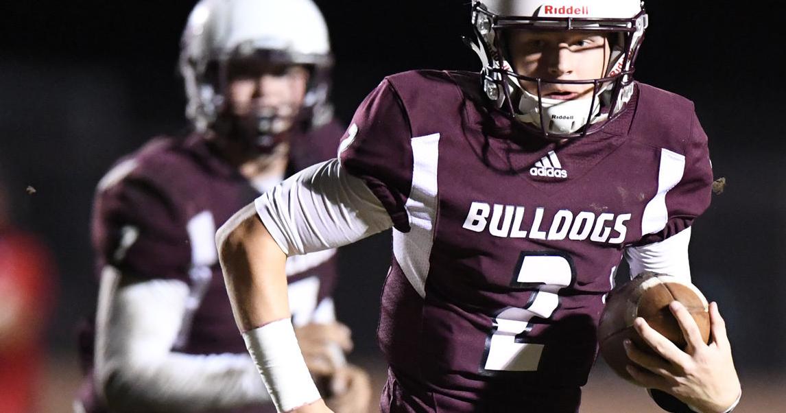 Quarterback Randy Johnson's return sparking Iola's win streak