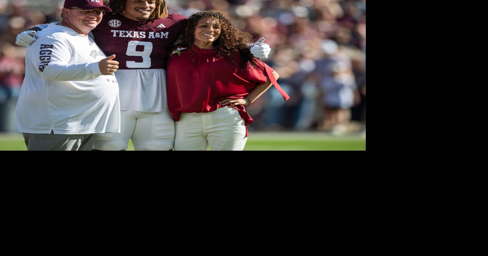 Texas A&M football: Cashius Howell named SEC DPOY