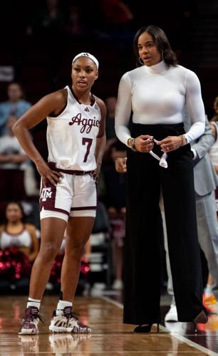 Hunter leaves, so A&M basketball has only 1 guard returning