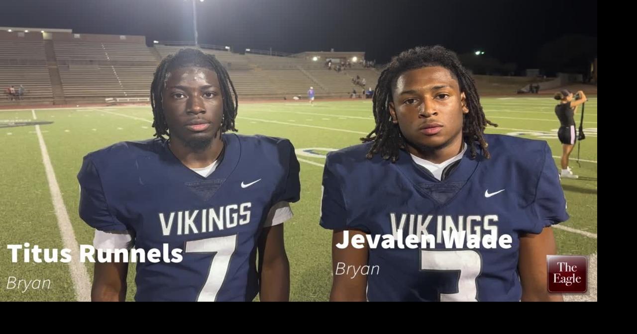 Bryan's Runnels & Wade talk after the win over George Ranch