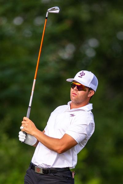 Former Texas A&M golfer Walker Lee wins tourney