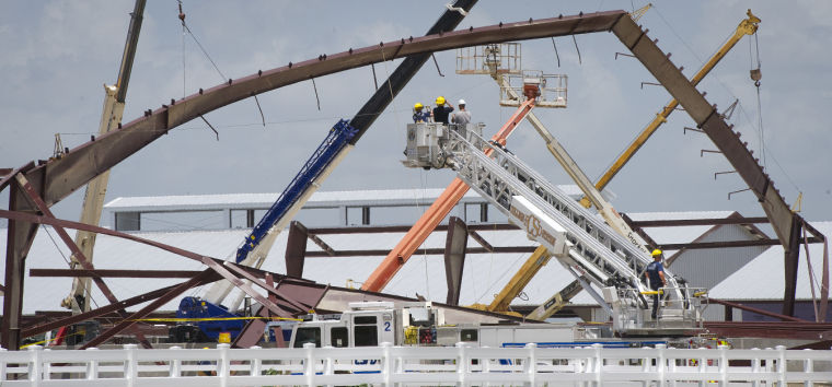 5 injured after steel frame collapses at Texas A&M Equine Complex ...