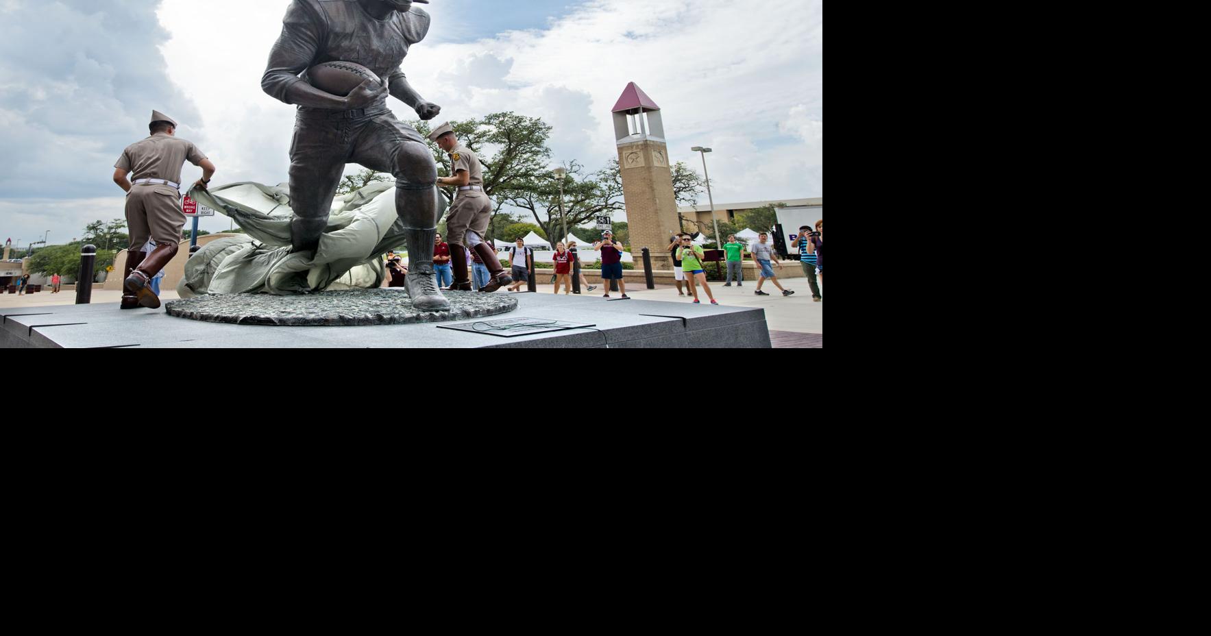 Texas A&M unveils new Core Values statue, rededicated John David Crow ...