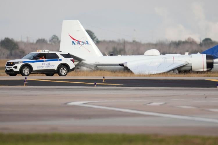 Video shows flames flying from NASA plane that touched down without ...