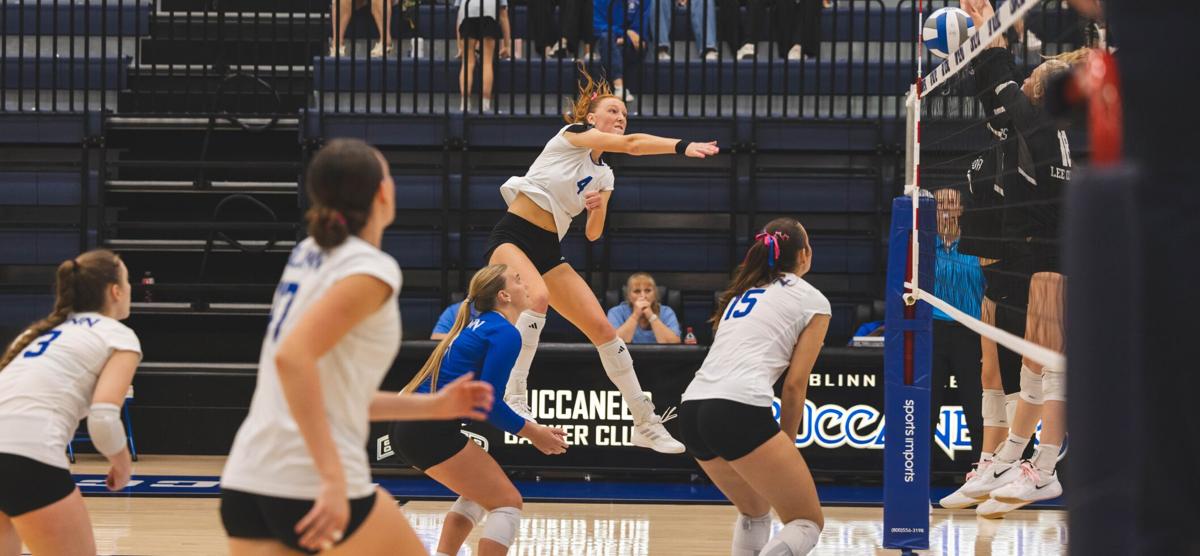 Blinn will try to rebound in the consolation bracket.