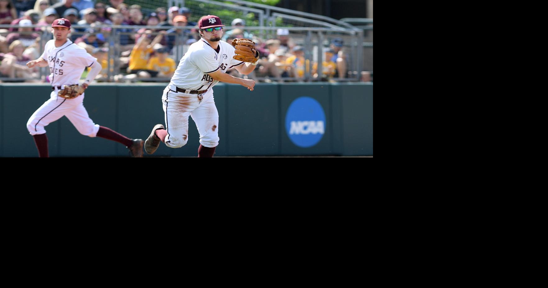 Aggie baseball team loses second straight to No. 1 Gators