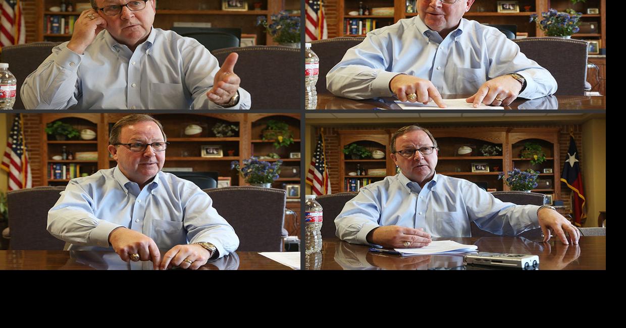 Rep. Flores to host telephone town hall meetings