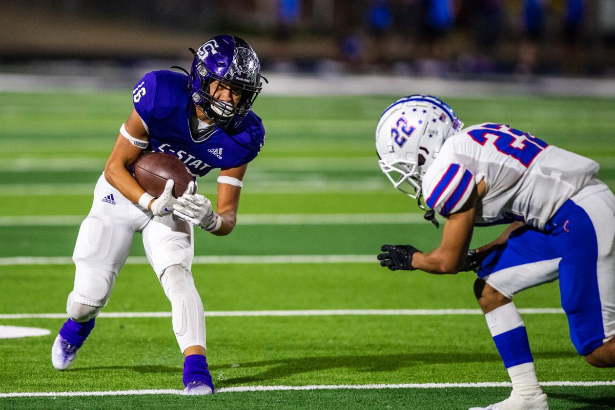 'Versatile' Zach Dang now a key player for College Station football team