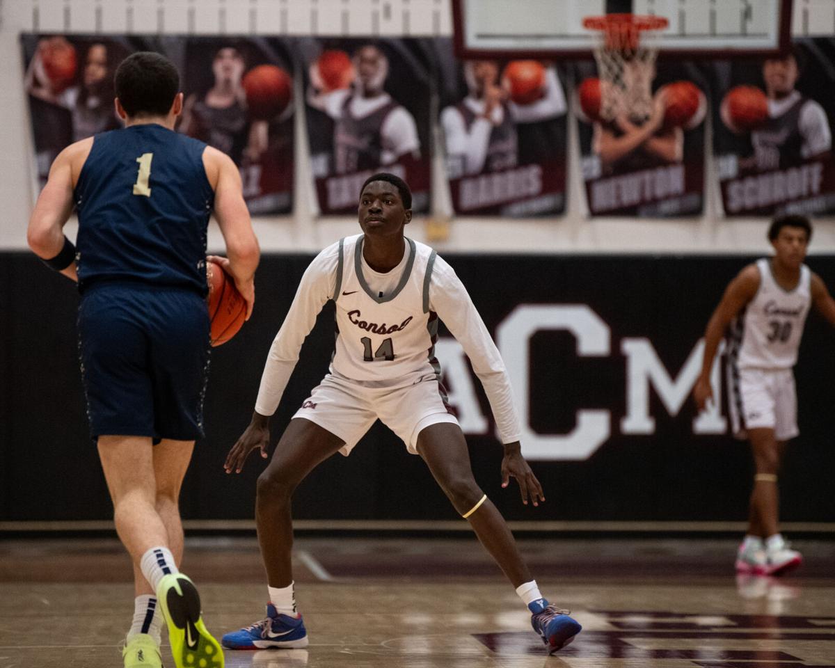 Consol slips down the stretch to Lake Creek in 17-5A opener