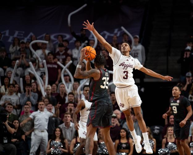 A&M plays well down the stretch to beat OU