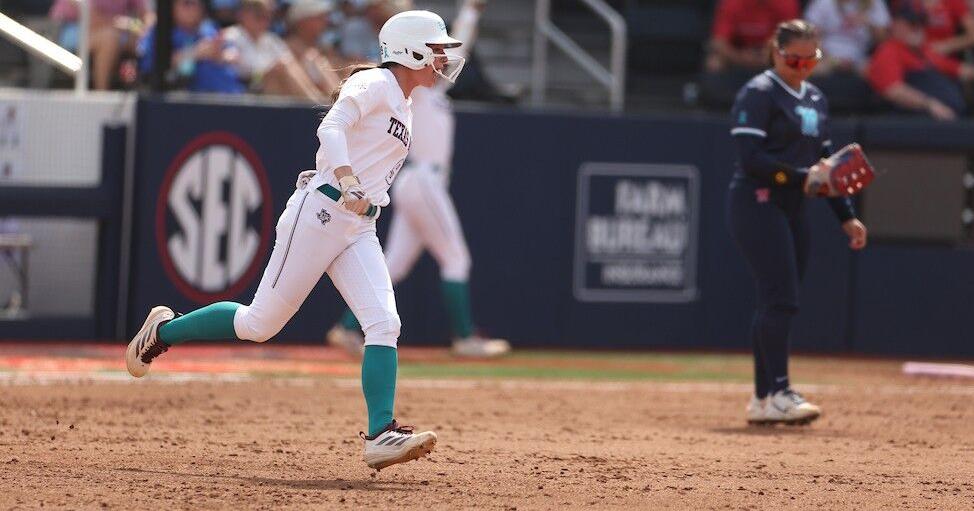 Mathis, Kowalewski lead 14th-ranked A&M over Ole Miss