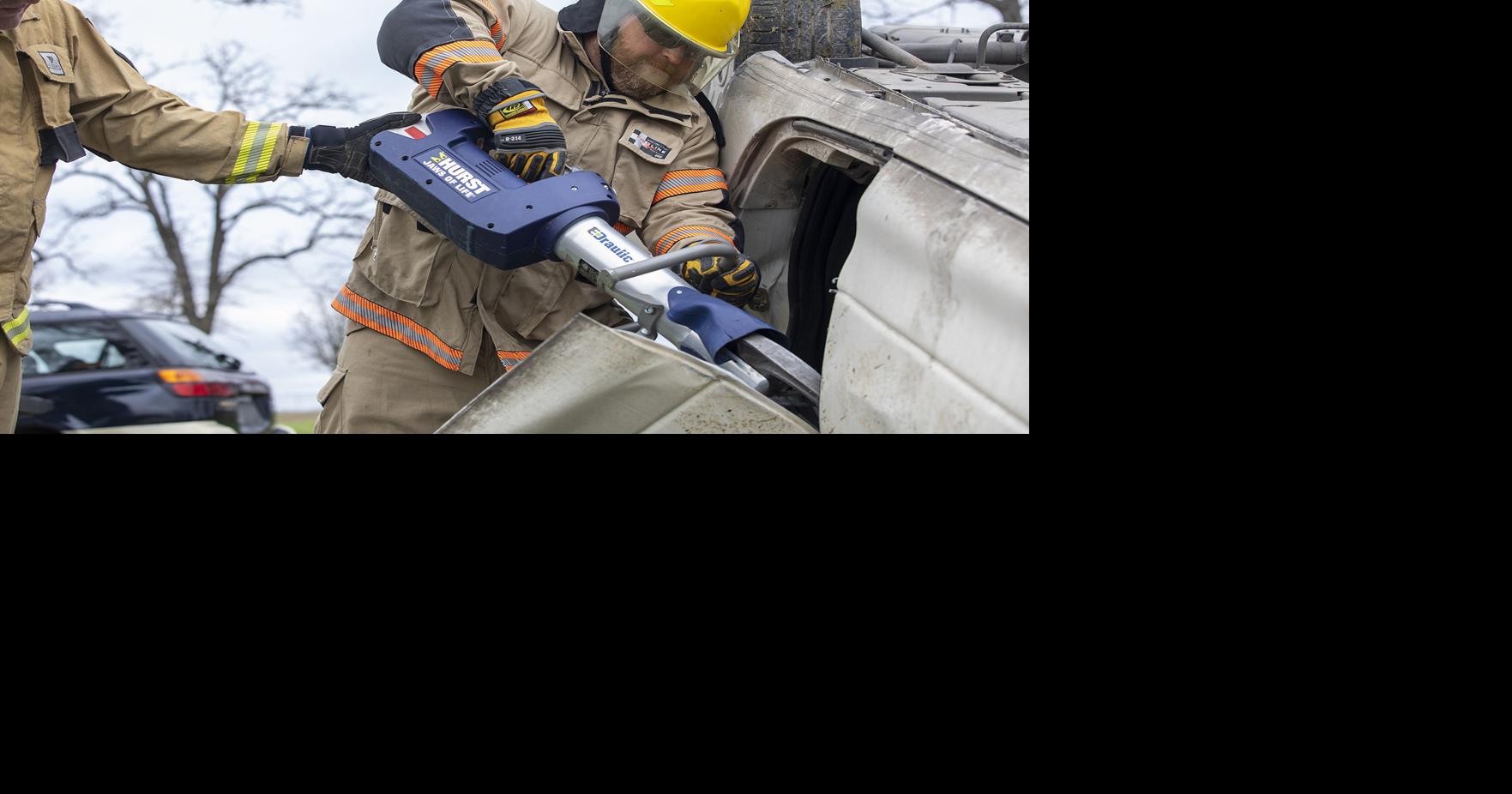 Gallery: Firefighter extrication training