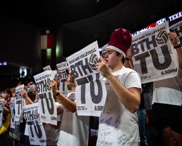 TAMU-Texas start Lone Star Showdown with volleyball thriller