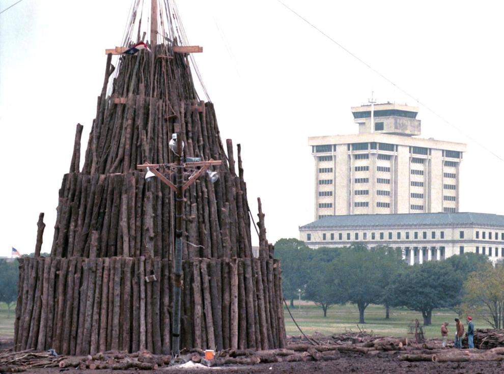 Photo gallery: Texas A&M Bonfire