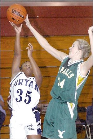 Bryan girls need in against rival Consol