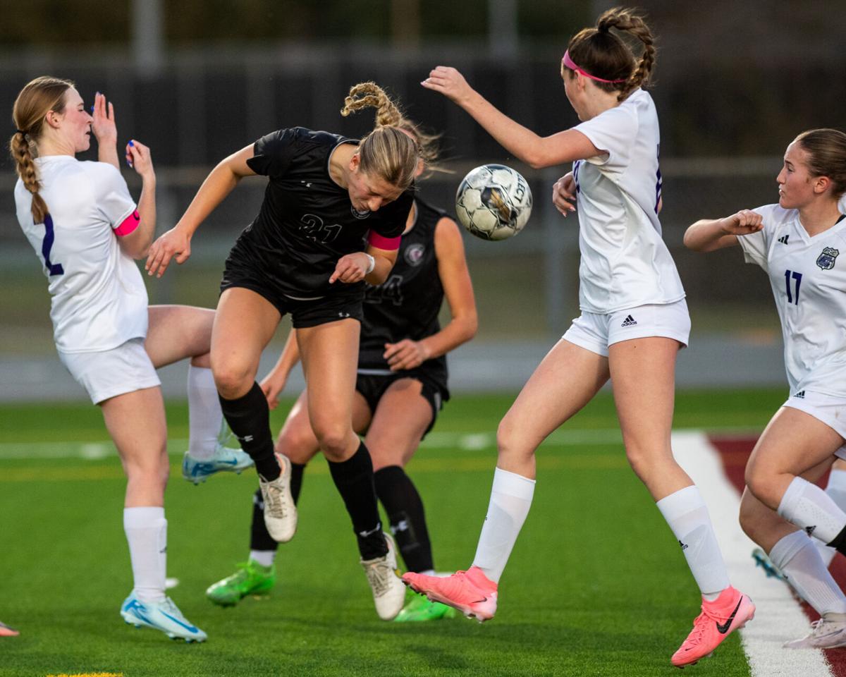 A&M Consolidated rolls past rival College Station