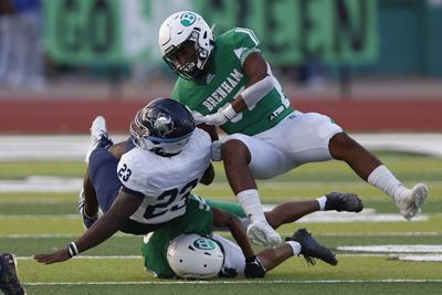 Robinson, Brenham's other few seniors ready to lead young Cubs into 2022