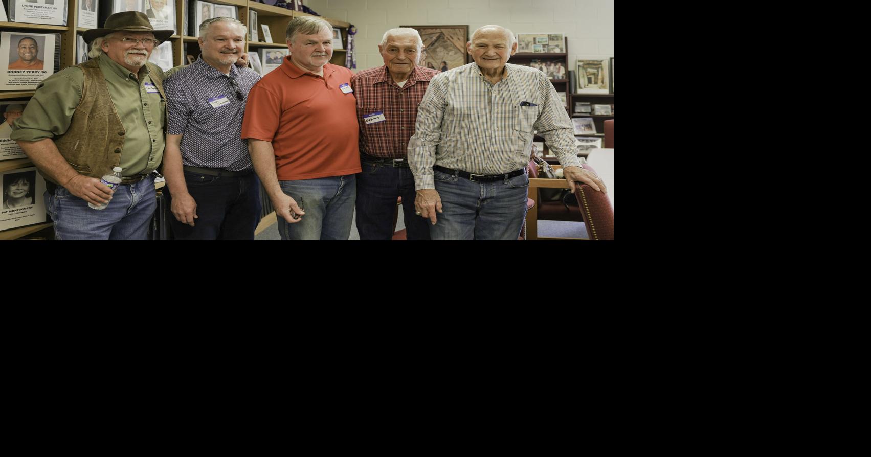 Former students reconnect with Coach Gandy | News | thefacts.com