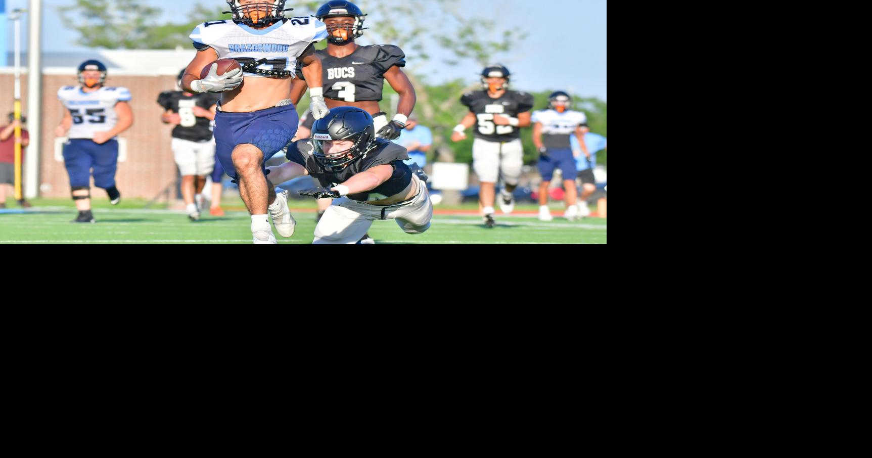 Flip the script: Bucs take the field for spring game | Sports ...