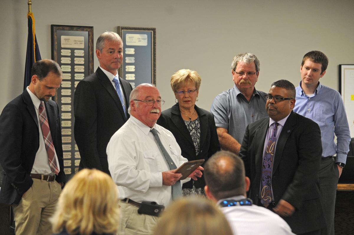 Emotional Perez takes Angleton mayor's seat; Rhyne plans 2020 sheriff ...