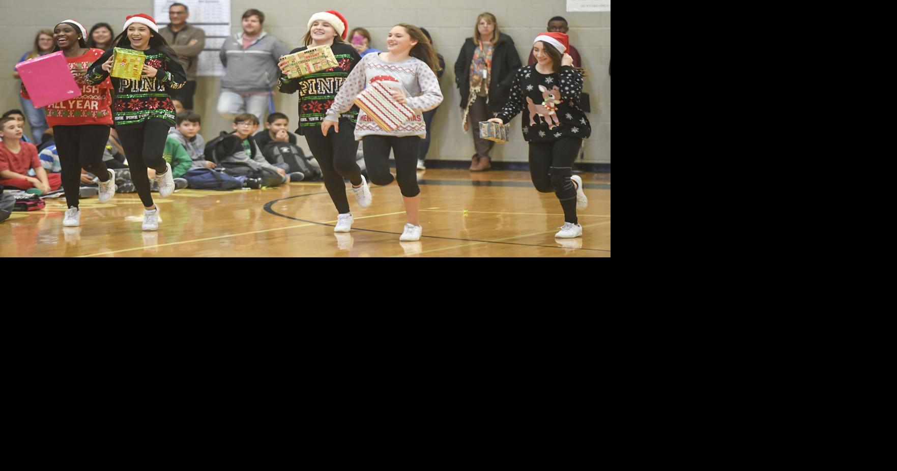 Clute Intermediate is Capturing Kids’ Hearts | Free Share | thefacts.com