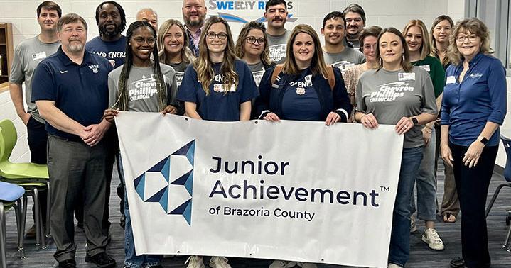 JA delivers economics lessons in Sweeny | Community | thefacts.com