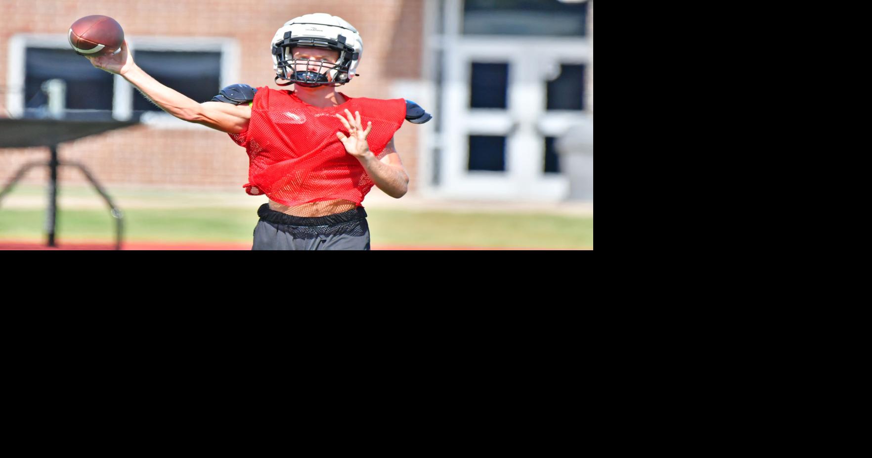 FOOTBALL FRIDAY PREVIEW: Pullen picked as Bucs starting QB | Sports ...
