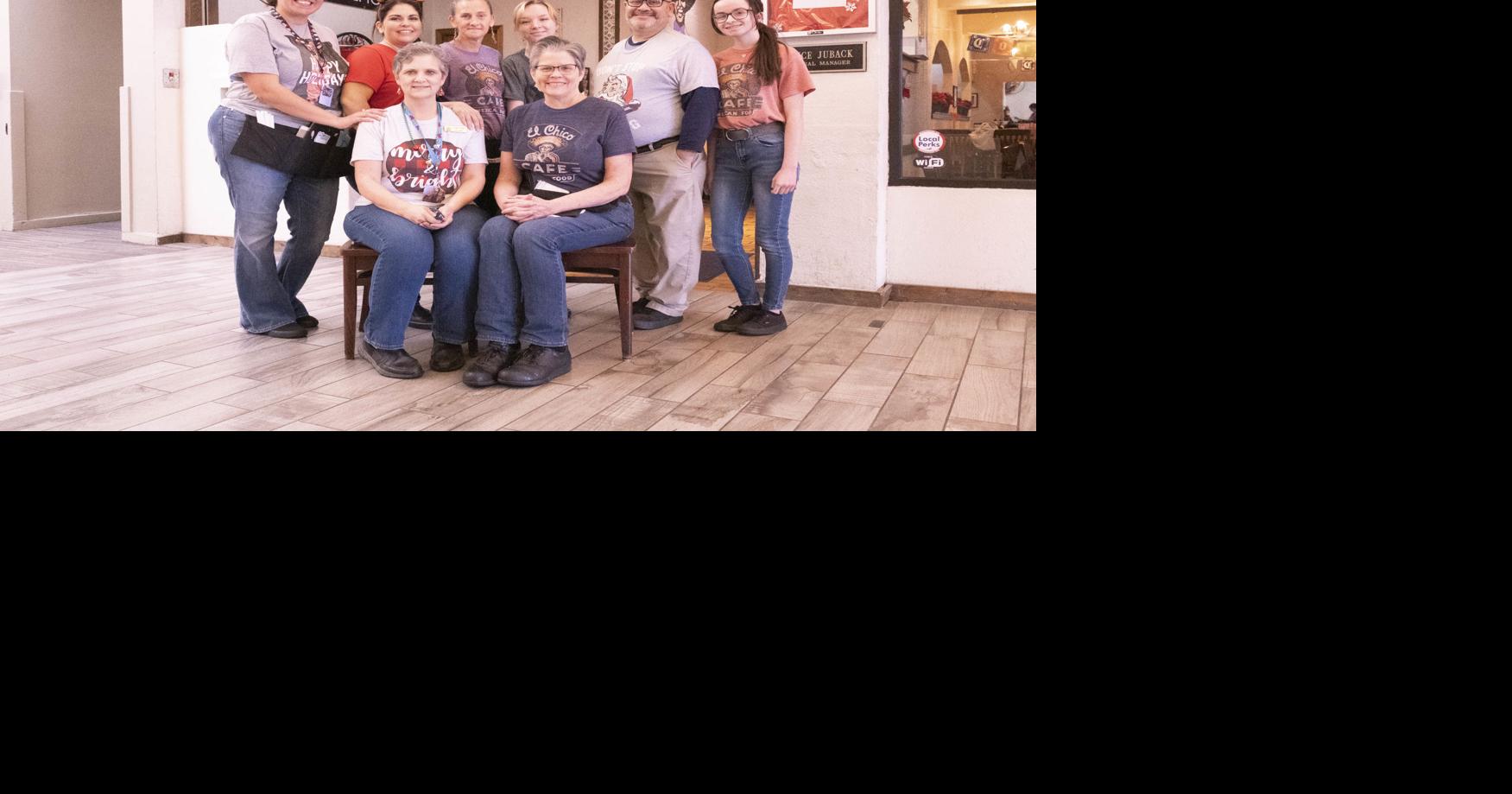 PAUL GEISLER: Former El Chico employees still have their smiles ...
