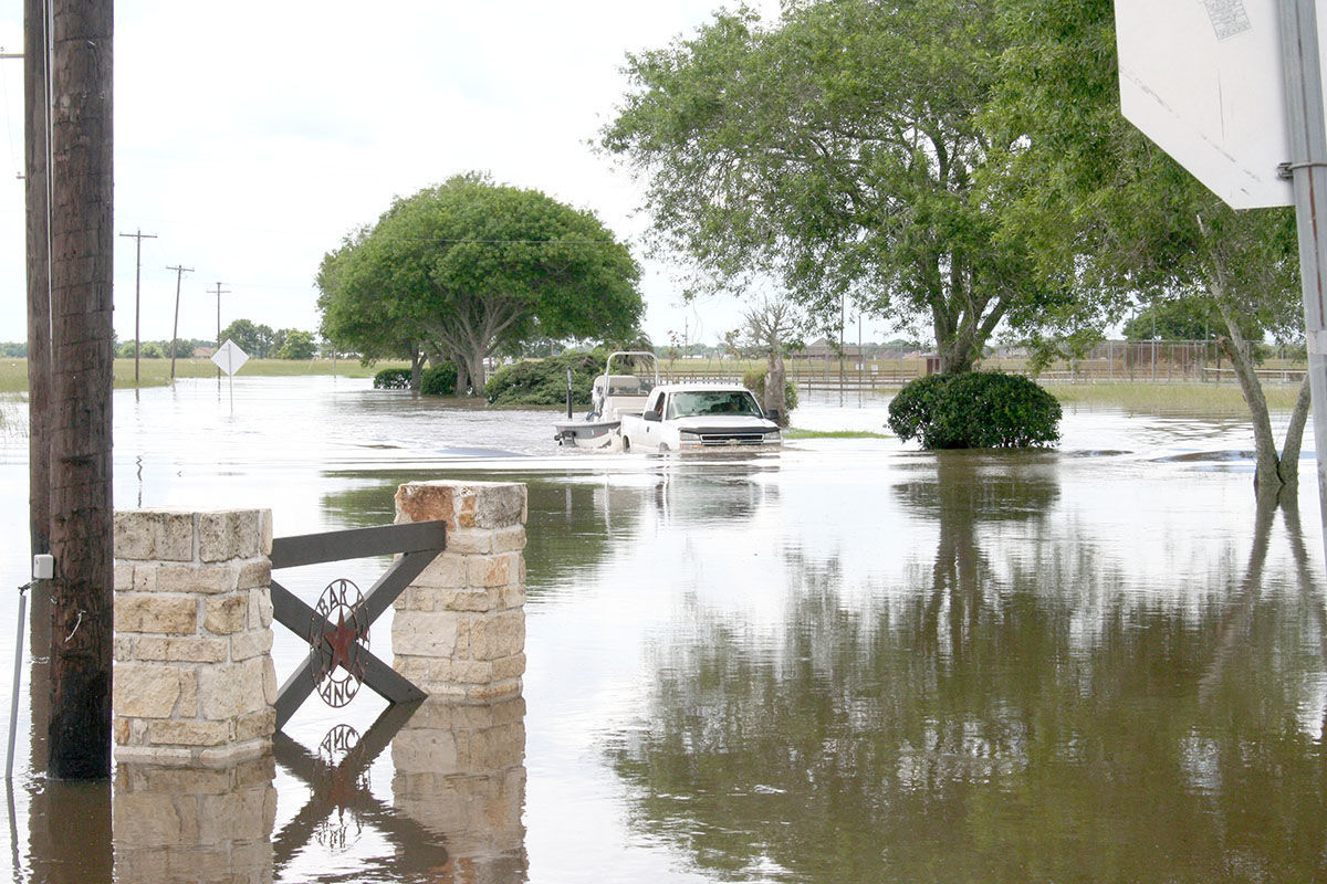 Brazoria County Calls For Additional Evacuations Free Share Brazoria County Calls For Additional Evacuations Free Share