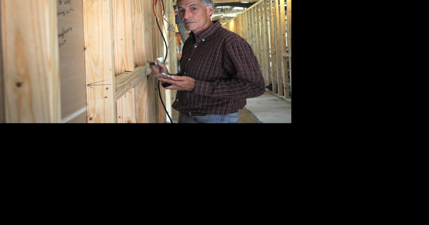 Volunteers help build Angleton church’s education building | Free Share ...