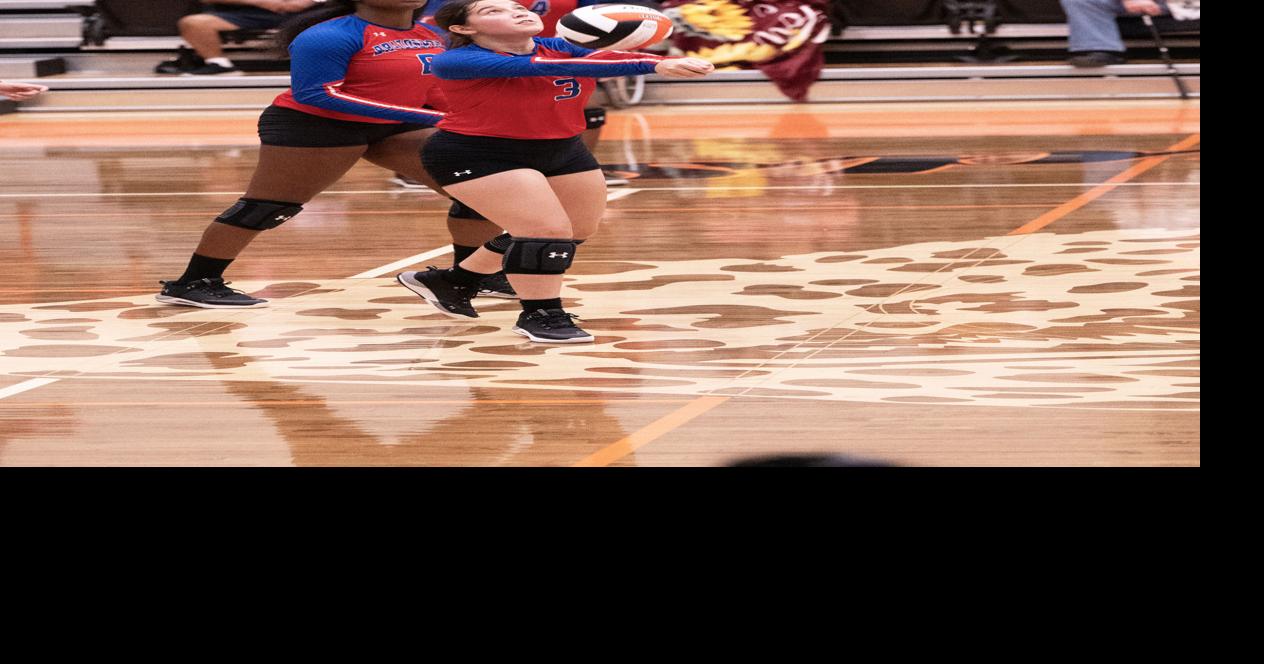 Van Vleck vs Brazosport Volleyball | Sports | thefacts.com